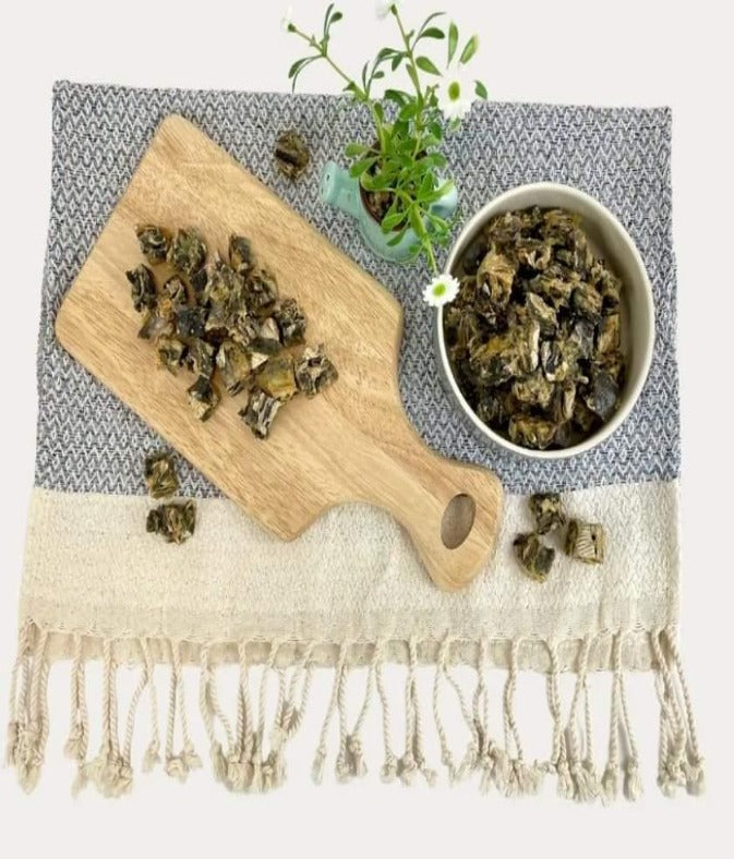 Fish Skin Cubes – Labra-Cadabra