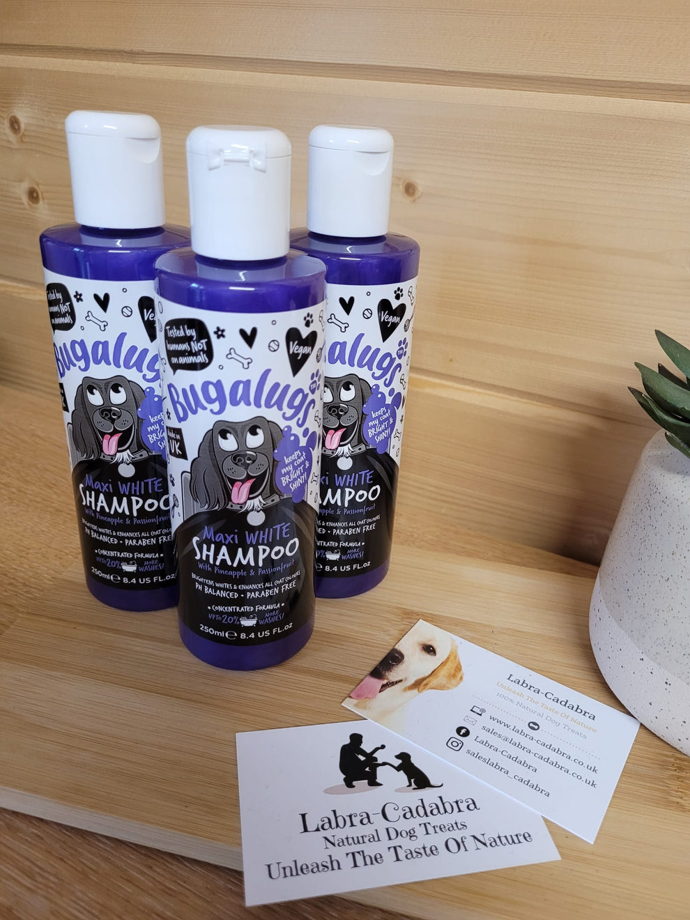 Bugalugs Maxi White Shampoo – Labra-Cadabra